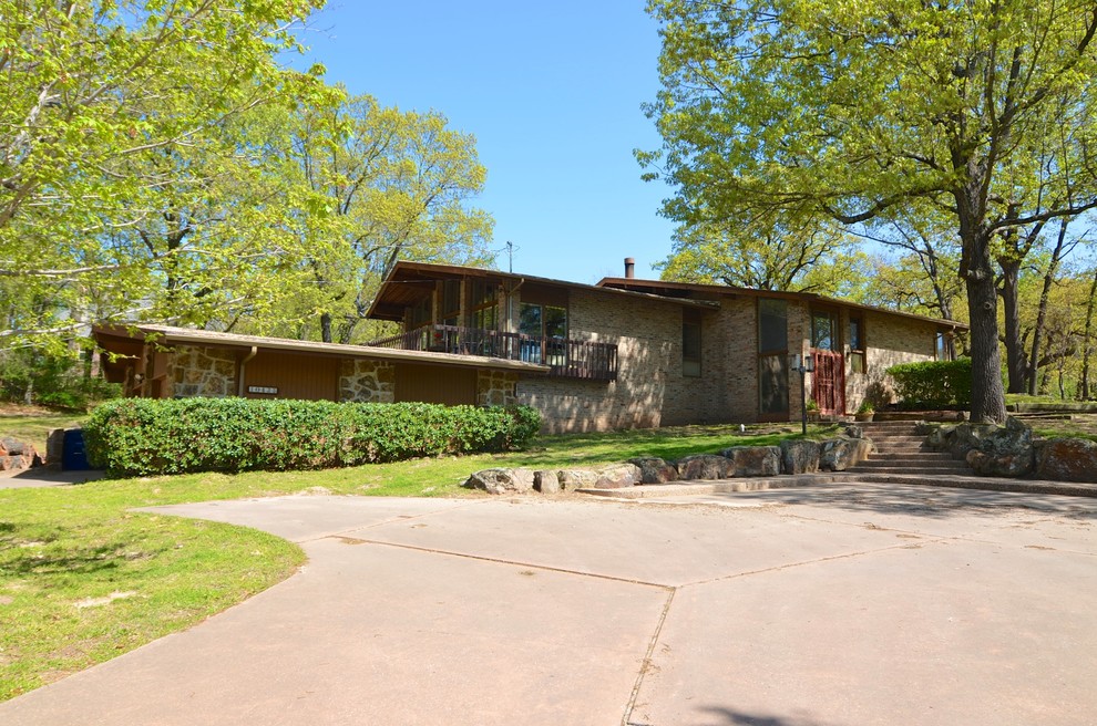 Mid-Century Split-Level - Midcentury - Exterior - Other - by AA Real ...