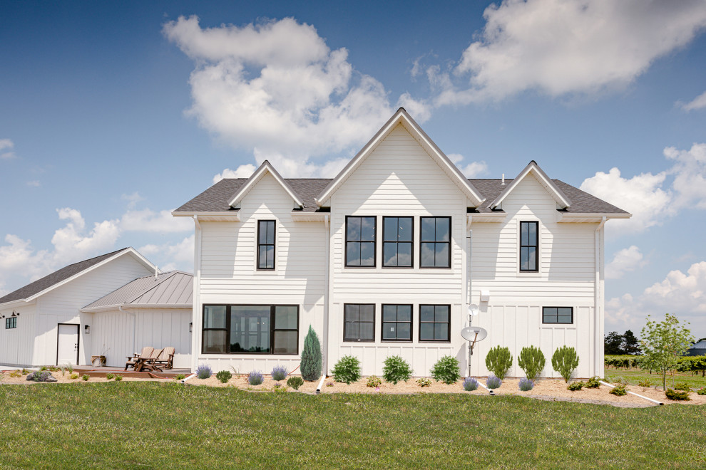 Midwest Modern Farmhouse Exterior - Transitional - Exterior - Omaha ...