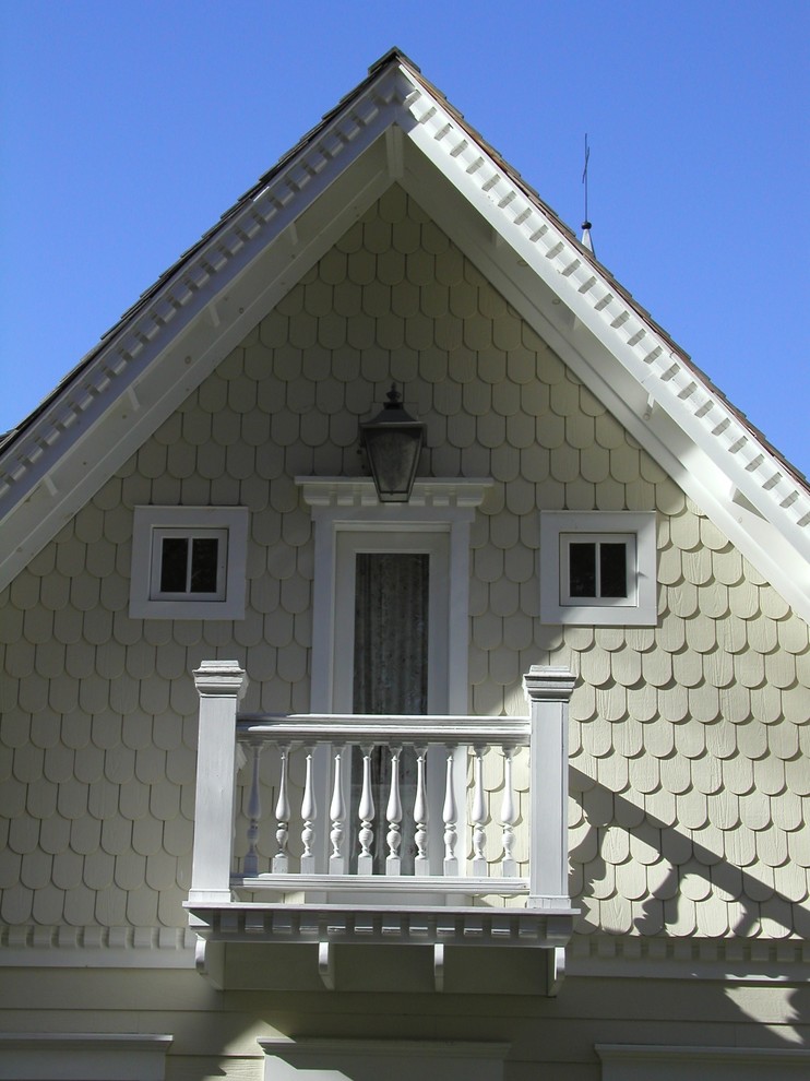 Millbrook Gatehouse - Traditional - Exterior - New York - by Daniel ...