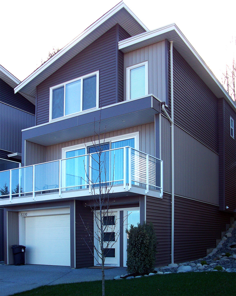 Mixed Vinyl Siding - Modern - Exterior - Other - by Kaycan | Houzz