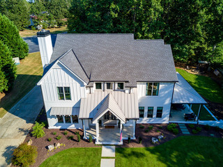 Modern Farmhouse - Farmhouse - Exterior - Atlanta - by Infinite Home