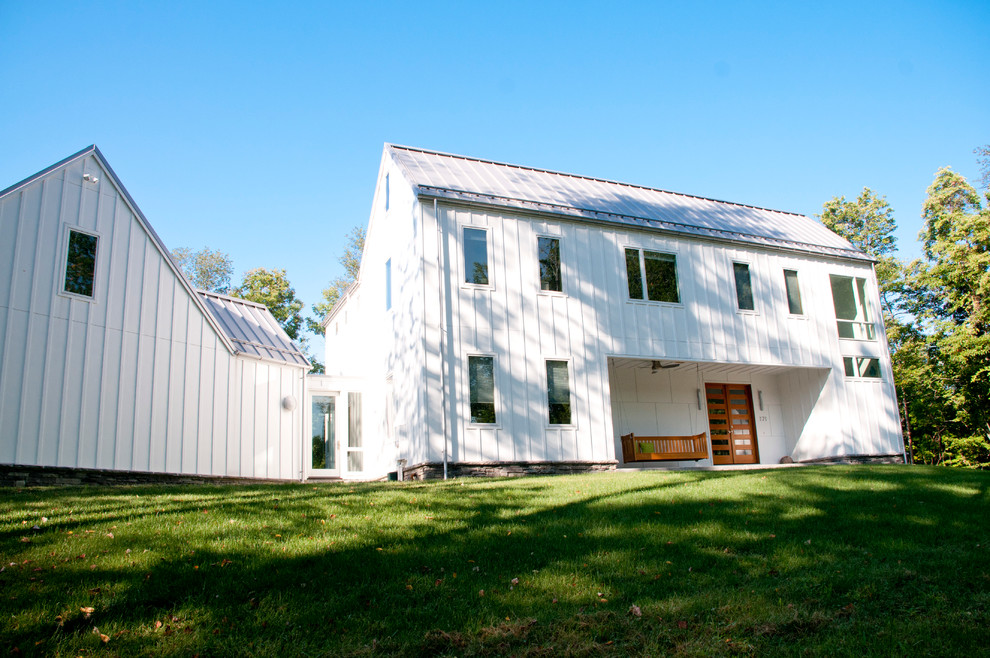 modern farmhouse - Farmhouse - Exterior - Other - by lee CALISTI ...