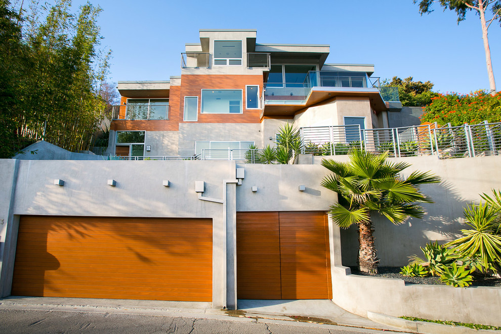 Modern Front Exterior - Modern - Exterior - Los Angeles - by Sherri J ...