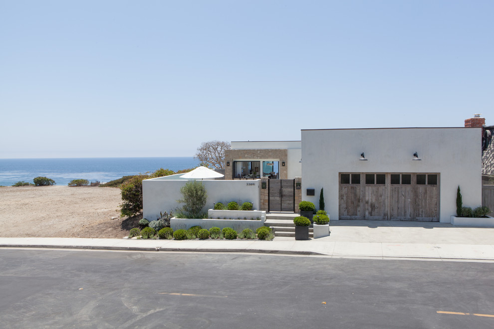 Modern Haven - Contemporary - House Exterior - Orange County - by Jodi ...