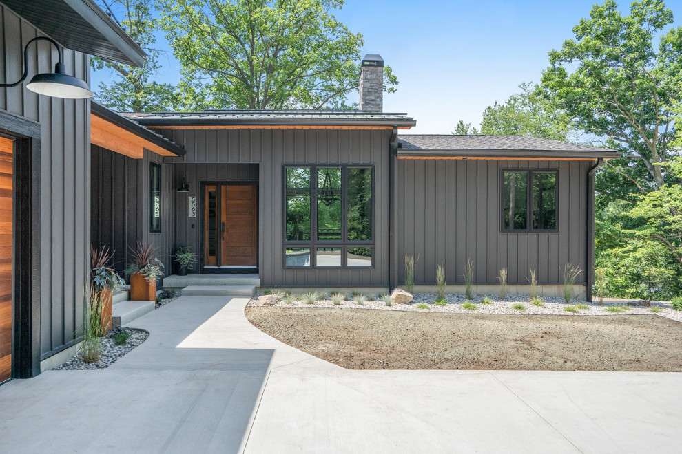 Modern Lake House - Rustic - Exterior - Grand Rapids - by TruBuilt ...