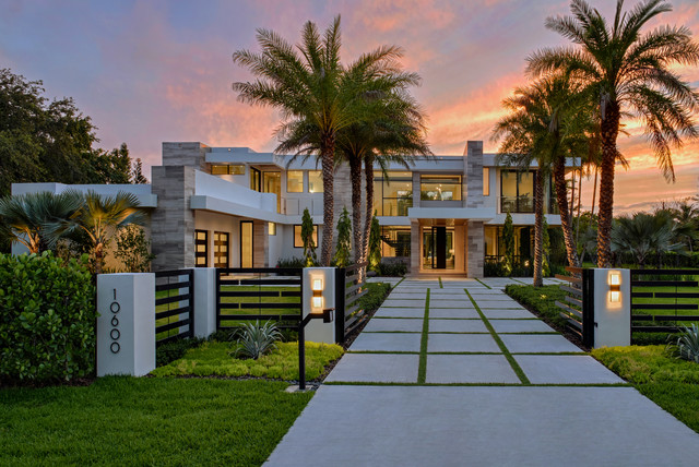 Modern Miami Staging - Contemporary - House Exterior - Miami - by Ava ...
