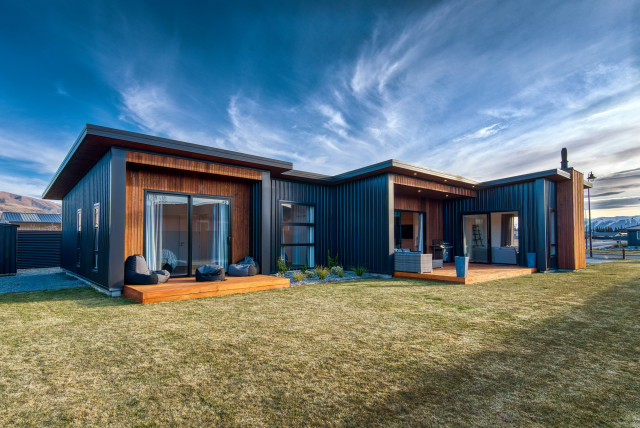 Modern New Zealand Family Home, Twizel - Contemporary - Exterior ...
