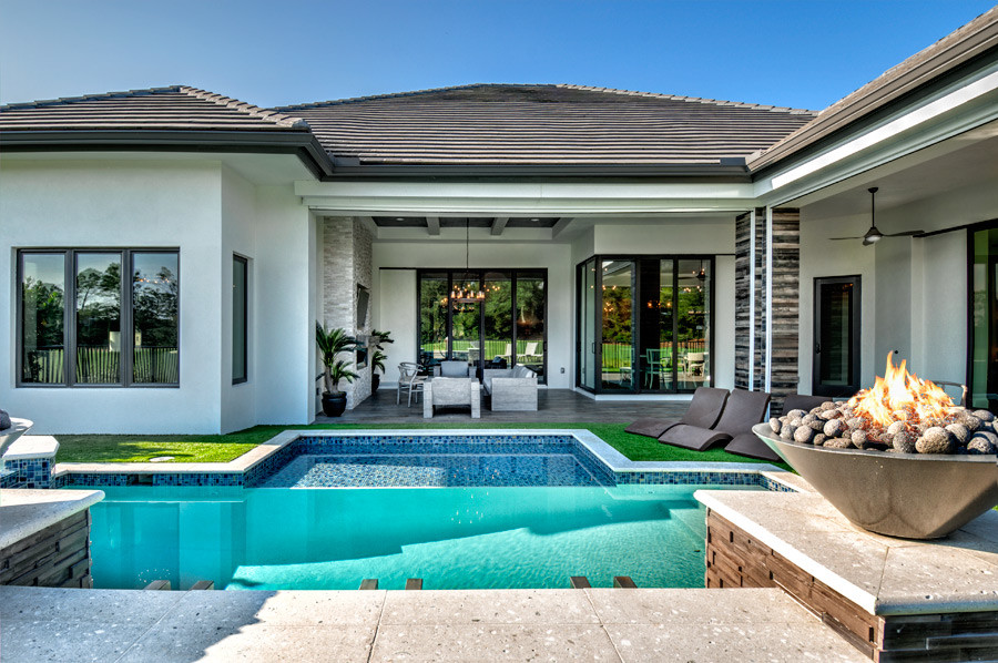 Modern One Story Florida Home - Modern - House Exterior - Miami - by ...