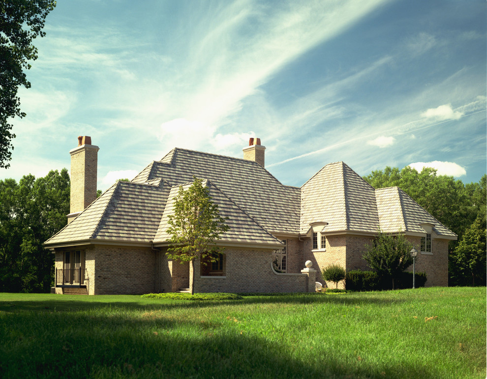 Modern Slate - Traditional - Exterior - Milwaukee - by Vande Hey ...