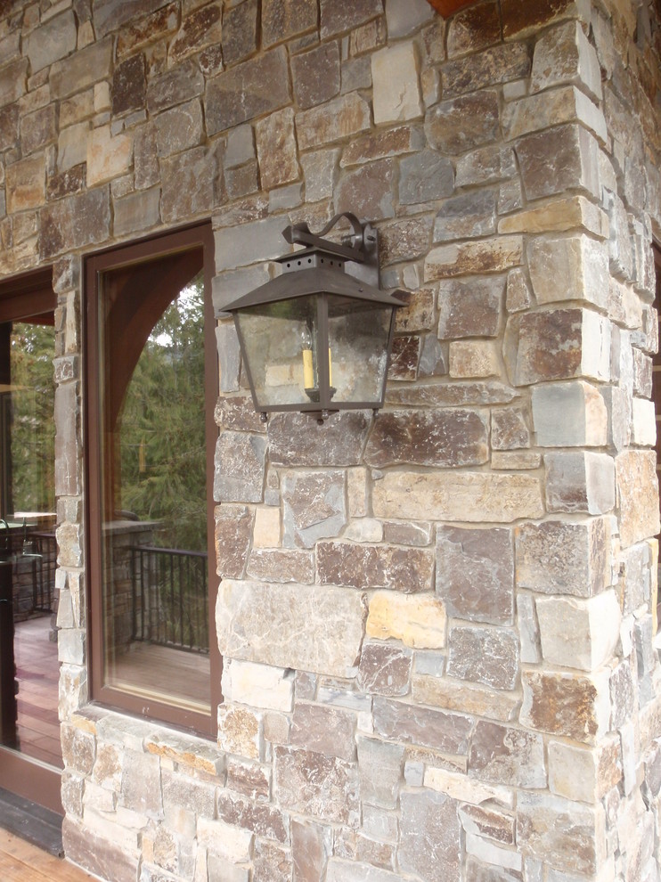 Moose Mountain Moose Mountain 2" Cutback Veneer - Traditional ...