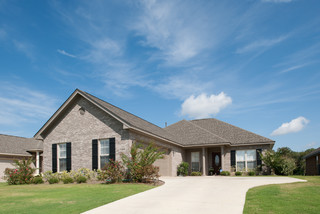 Mountain Brook Brick - Exterior - Birmingham - by Acme Brick Birmingham ...