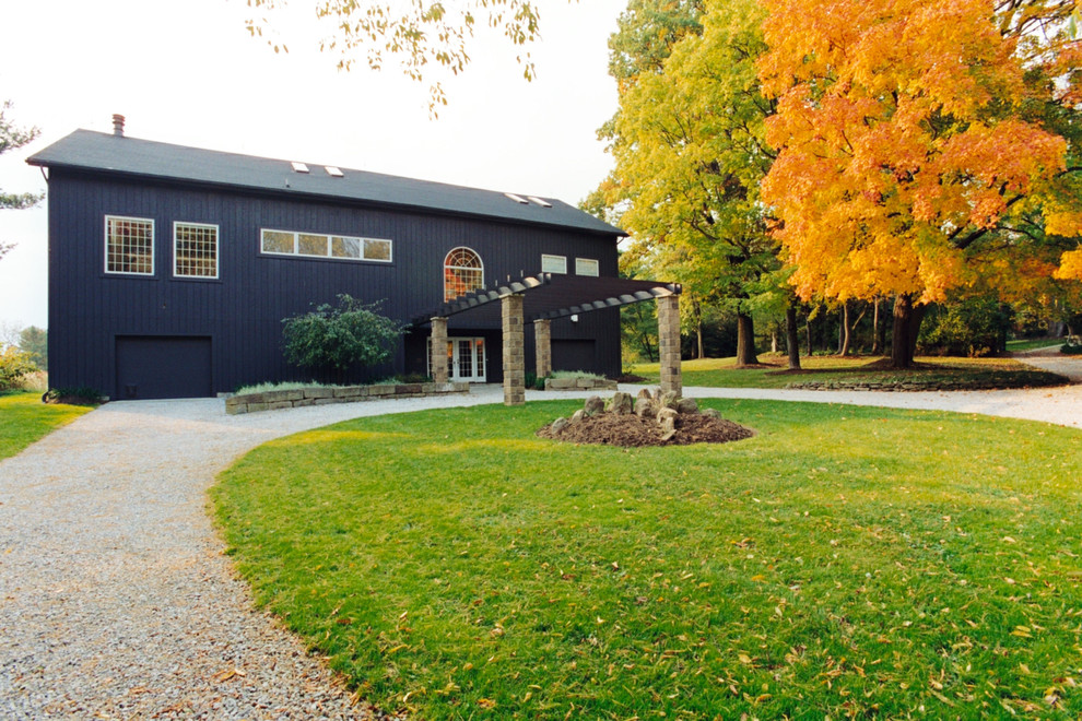 My Houzz: Rustic Meets Refined in a Converted Ohio Barn - Farmhouse ...