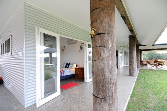 Myola House - Contemporary - Exterior - Cairns - by Urban Abode ...