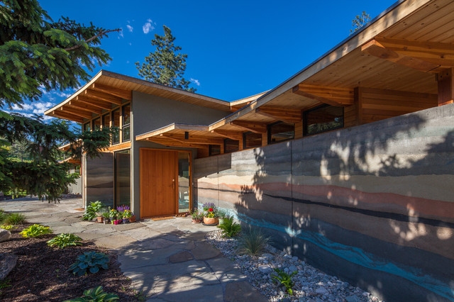 Naramata Bench House | View to Rammed Earth Wall - Contemporary - House ...