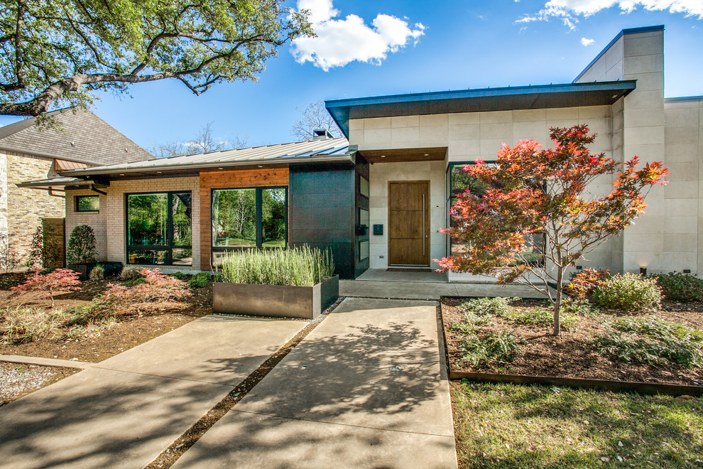 Nashwood Residence - Transitional - Exterior - Dallas - by John Lively ...