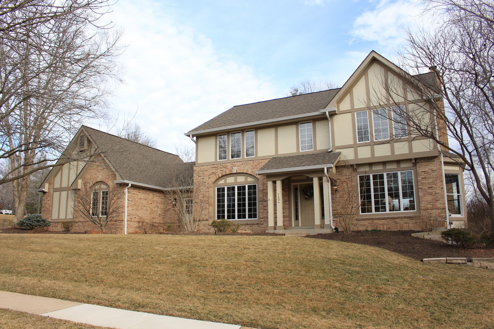 Navajo Beige James Hardie Siding | Chesterfield (63005) - Traditional ...