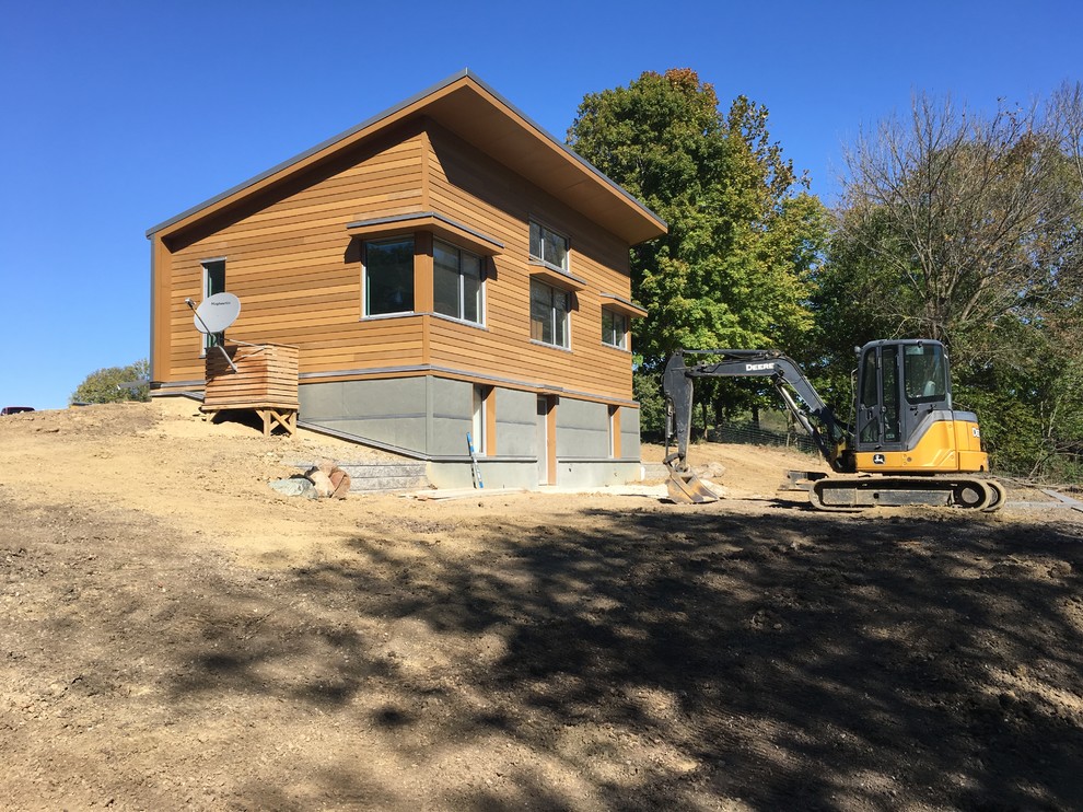 Net-Zero Cabin - Modern - Exterior - Chicago - by Tom Bassett-Dilley ...