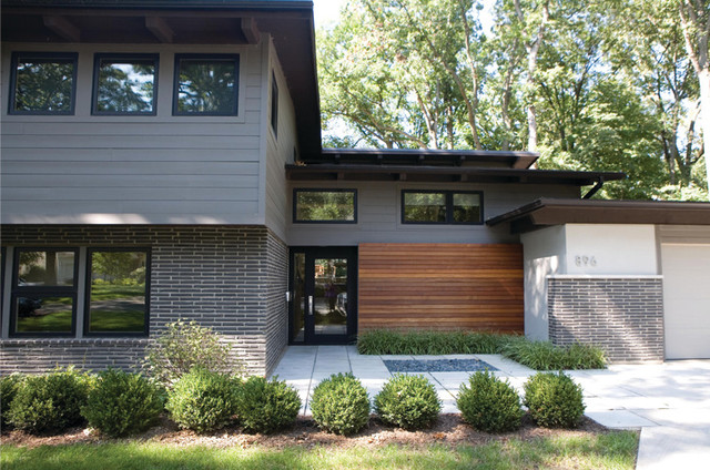 New Entry & Color Palette - Midcentury - Exterior - Chicago - by ...