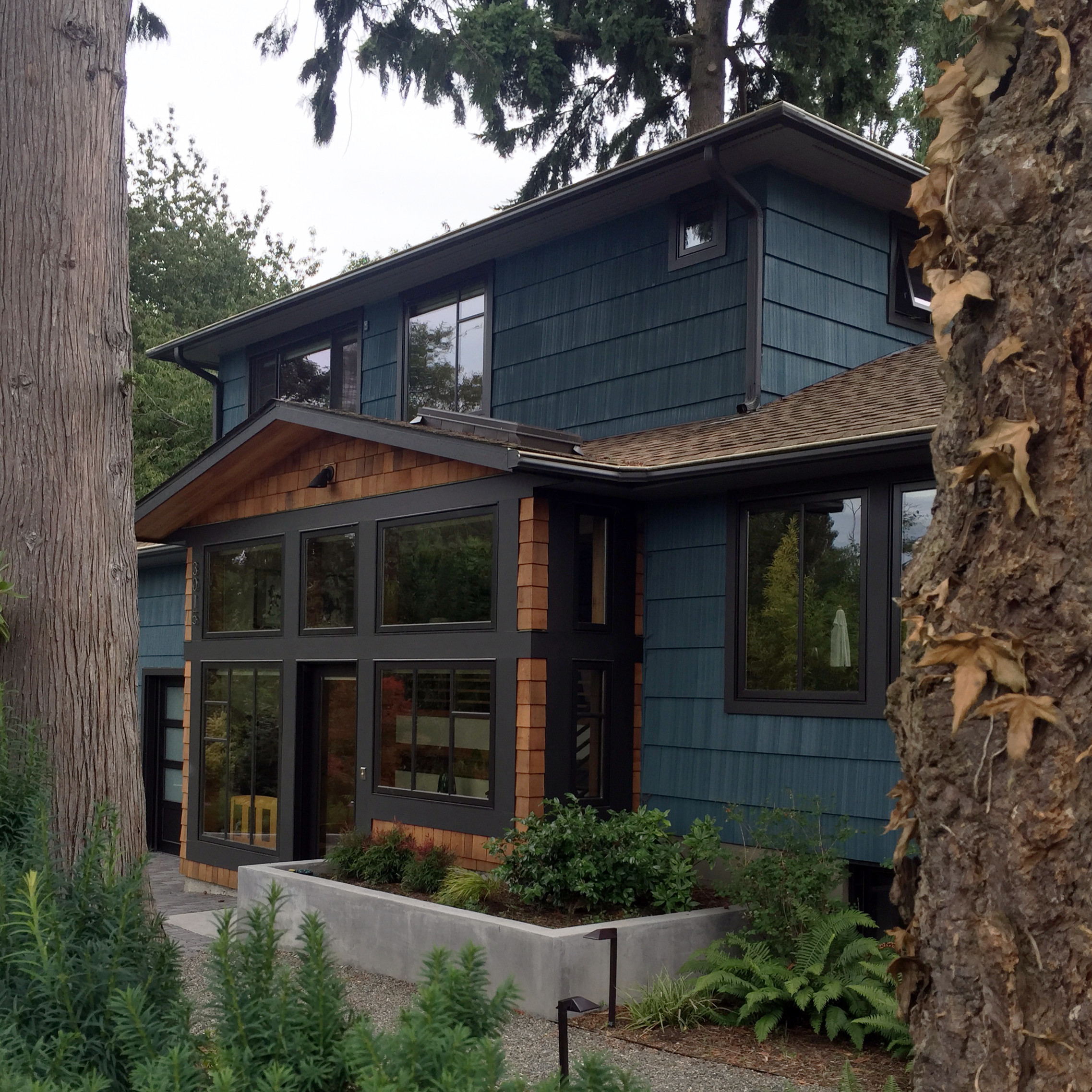 Front Entryway Addition | atelier-yuwa.ciao.jp