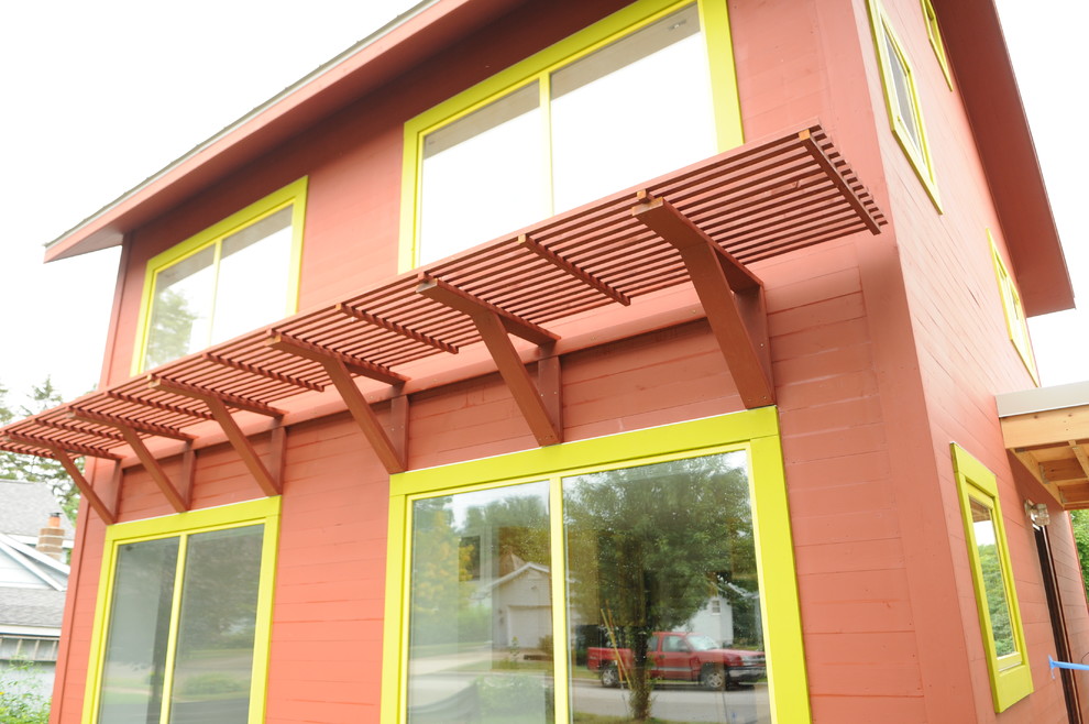 NewenHouse - LEED and Passive Haus solar shading - Contemporary ...