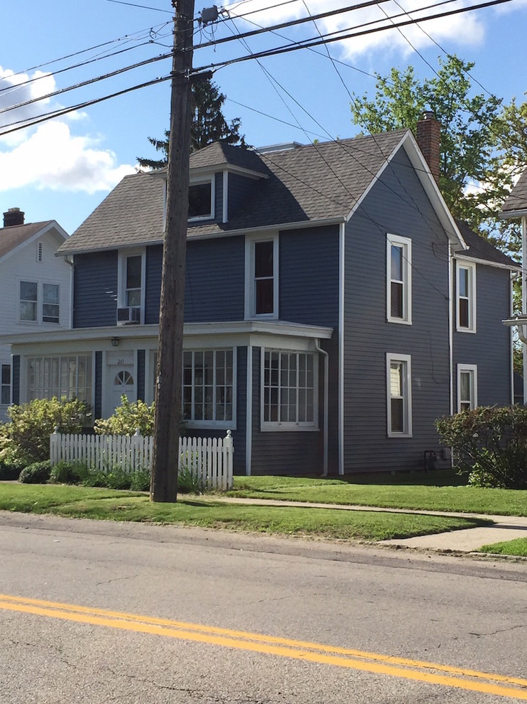 Odyssey Plus Double 4" Siding Harbor Blue - Farmhouse - Exterior ...
