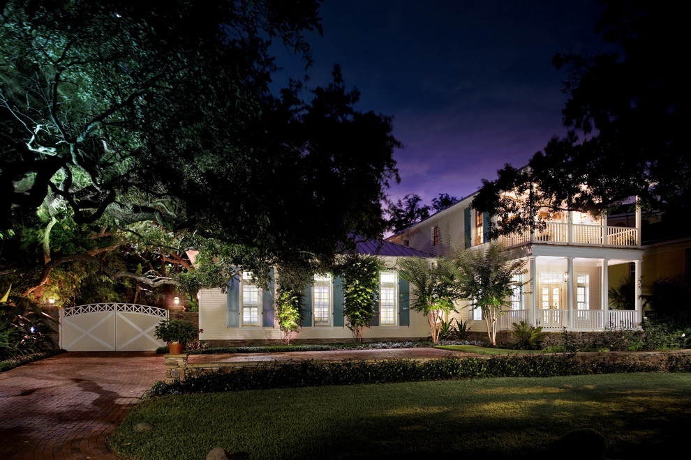 Old Florida - Tropical - House Exterior - Tampa - by FleischmanGarcia ...