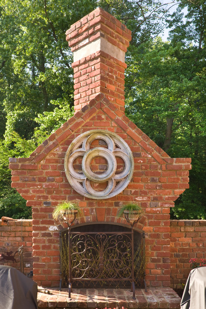 Old Locke Lane - Traditional - Exterior - by 3north | Houzz