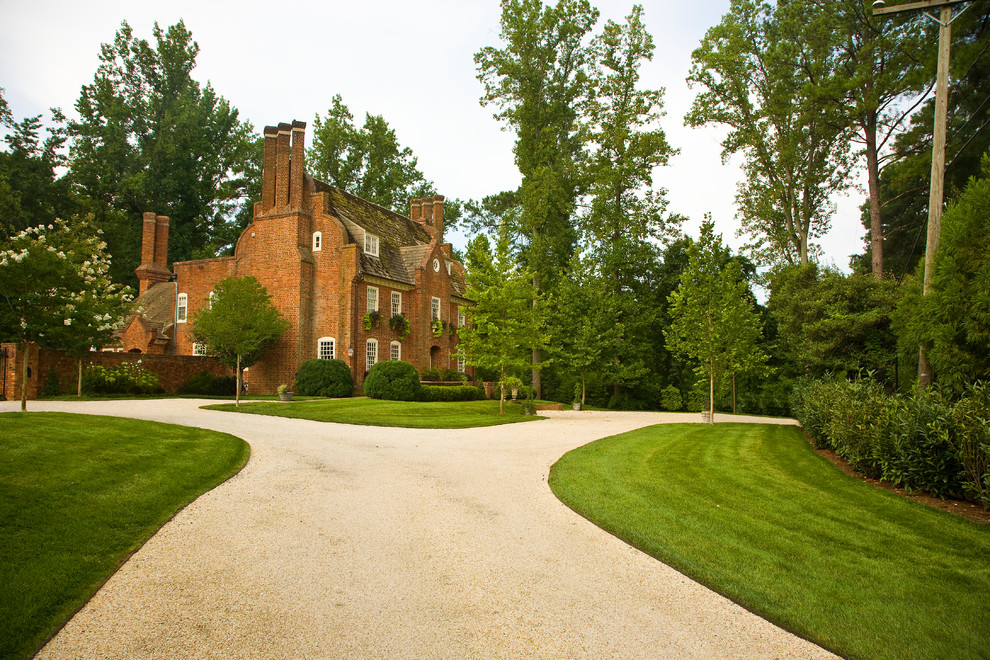 Old Locke Lane - Traditional - Exterior - by 3north | Houzz