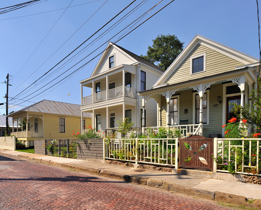Old Sixth Ward Addition - Traditional - Exterior - Houston - by Janusz ...