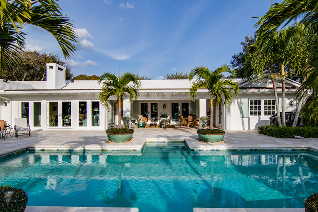 Patio Edition & Total Home Renovation - Exotique - Façade - Miami - par ...