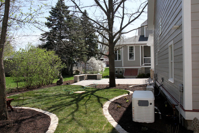 Patio / Generator - Traditional - Exterior - Chicago - by Leman ...