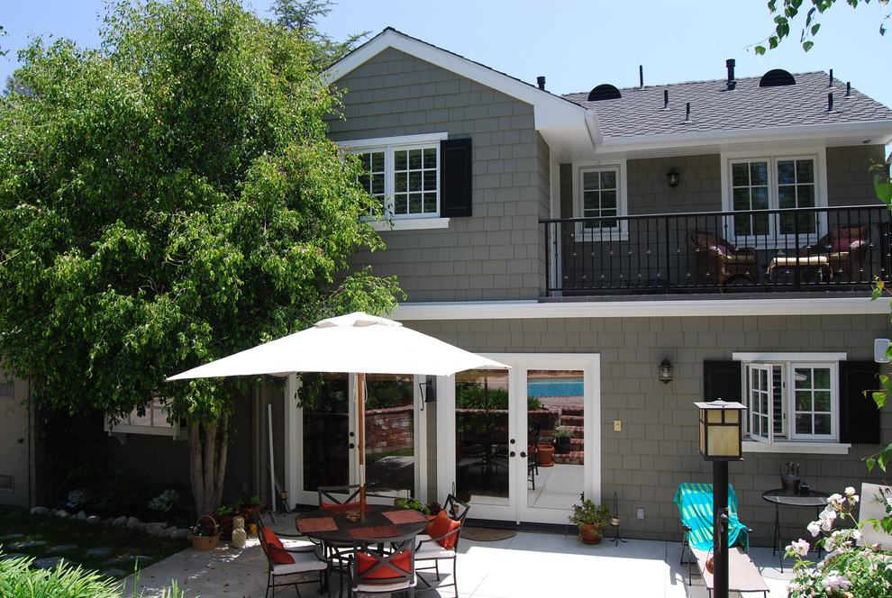 Paulette Place - Traditional - Exterior - Los Angeles - by Flintridge ...