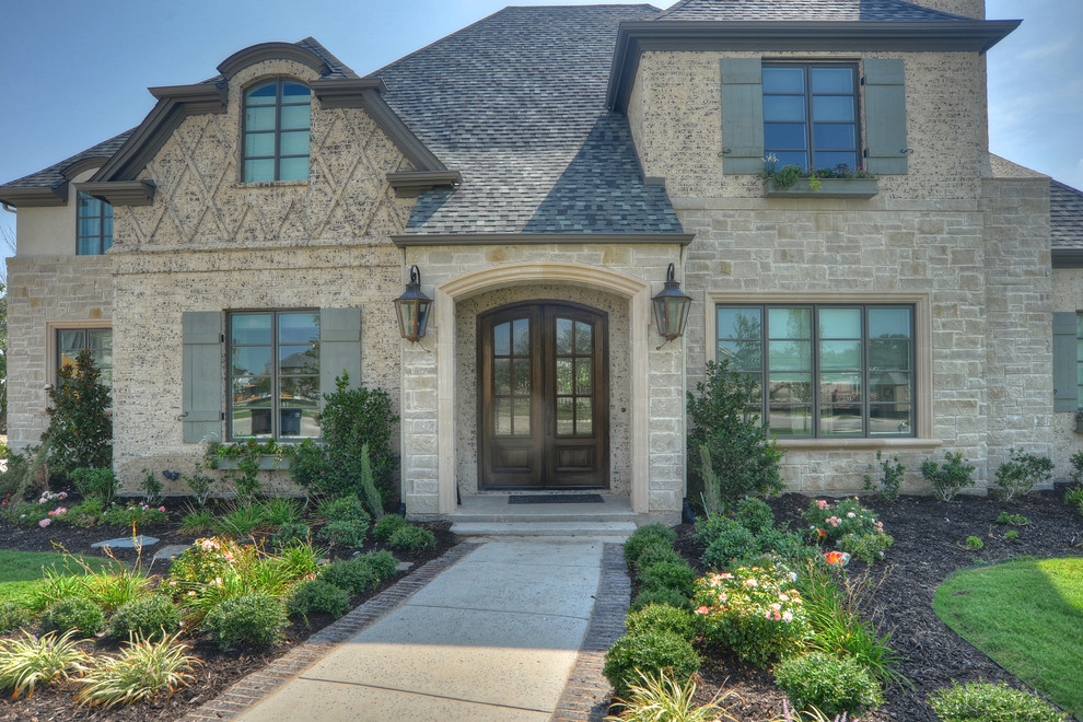 Peach Willow Estate - Traditional - Exterior - Dallas - by Bannister ...