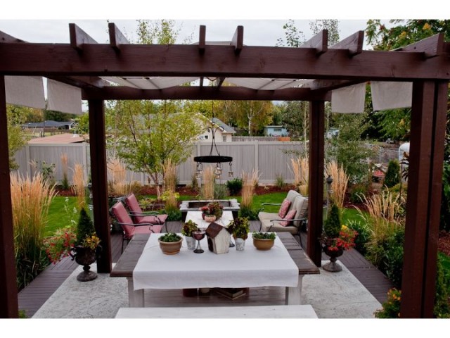 Pergola - Traditional - Patio - Seattle - by Definitive Design ...