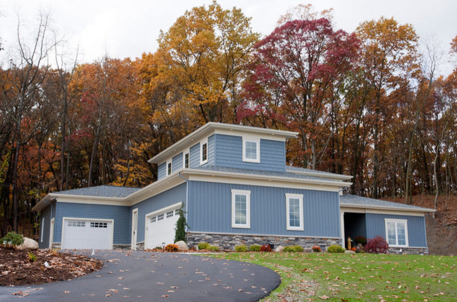 Plantinum Falls - Traditional - Exterior - Grand Rapids - by Advanced ...