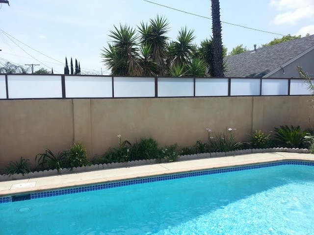 Plexiglass Fences - Modern - Exterior - Los Angeles - by Harwell ...