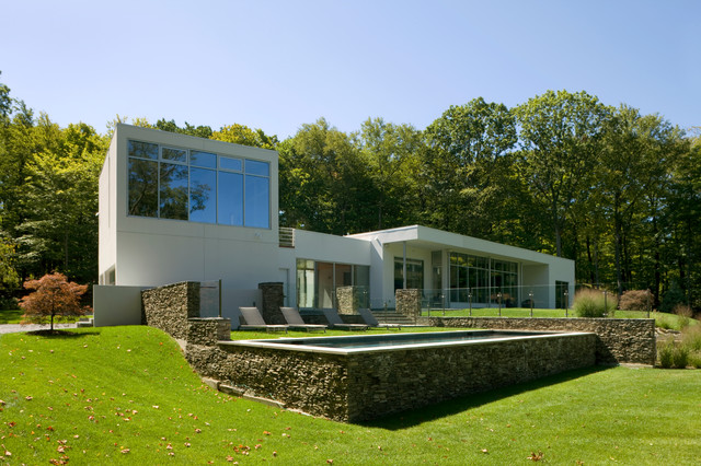 Pound Ridge House - Modern - House Exterior - New York - by Ruth Gyuse ...