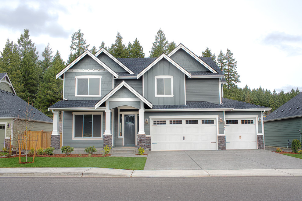 Radius plan #10 - Craftsman - Exterior - Seattle - by Corliss Homes | Houzz