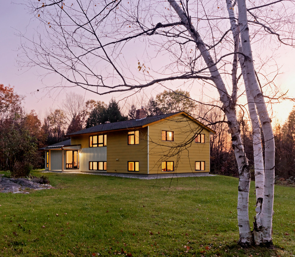 Raised Ranch Style House