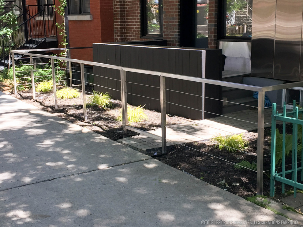 Rampes extérieures en acier intox / Stainless steel exterior ramps ...