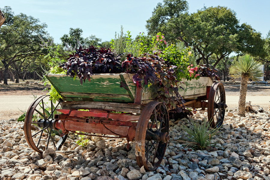 Ranch Foreman's House - Farmhouse - Exterior - Austin - by Todd Glowka ...
