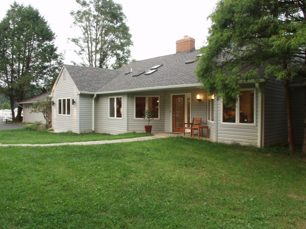 Ranch-style home exterior - Traditional - House Exterior - DC Metro ...