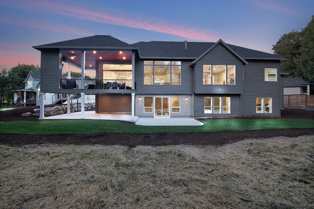 Exterior Daylight Basement
