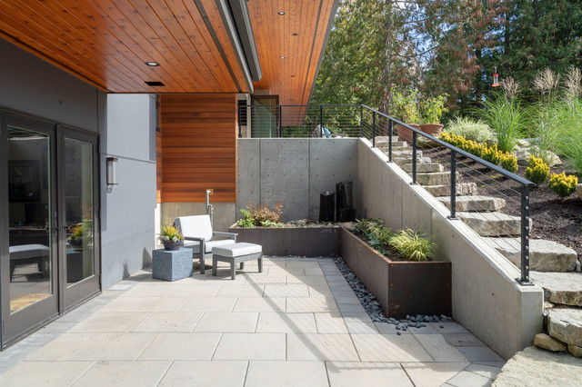 Redmond Residence - Contemporary - Exterior - Seattle - by Tred ...