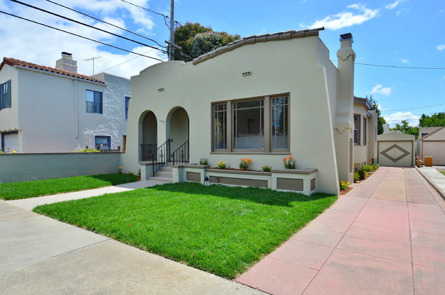 Remodel and Stage of Alameda Bungalow - Contemporary - Exterior - San ...