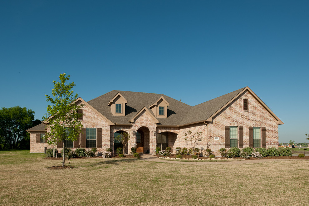 Residential - Traditional - Exterior - Dallas - by Acme Brick Company ...