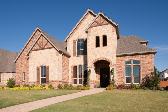 Residential - Traditional - Exterior - Dallas - by Acme Brick Company ...