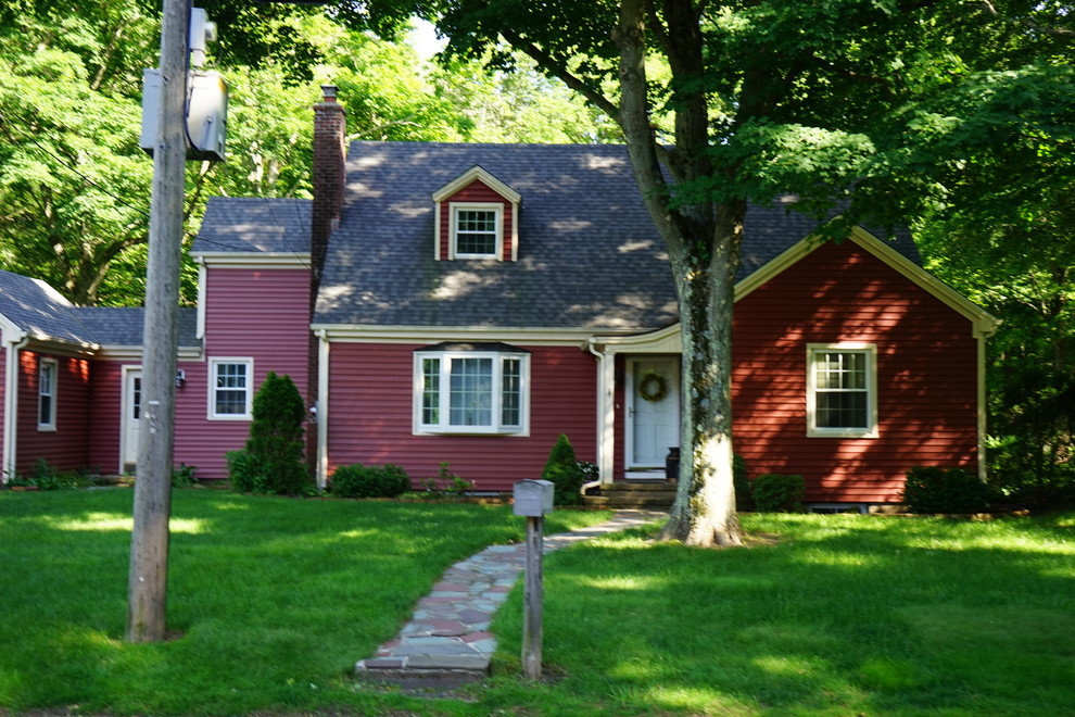 Royal Woodland Rustic Red Siding installed by Sidetex in Mount Carmel ...