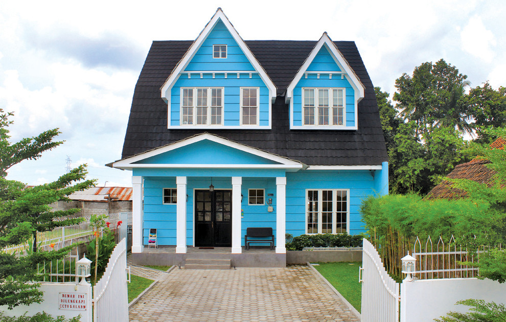 Rumah Paris Yogjakarta - Traditional - Exterior - Other - by Vindo ...