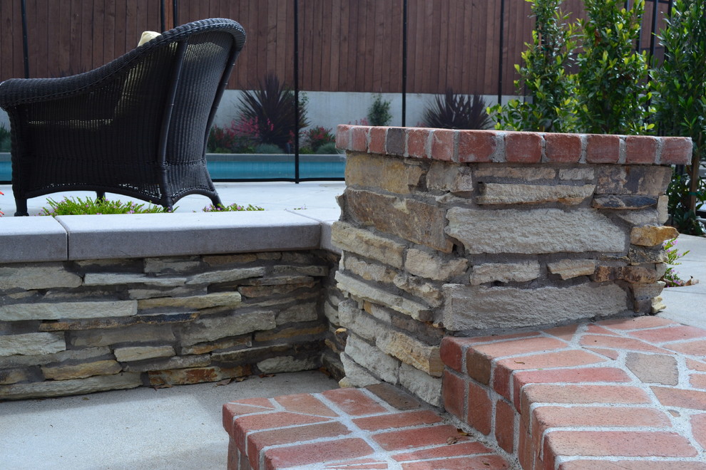 Seating wall - Exterior - Los Angeles - by Jason Lee Design Studio, Inc ...